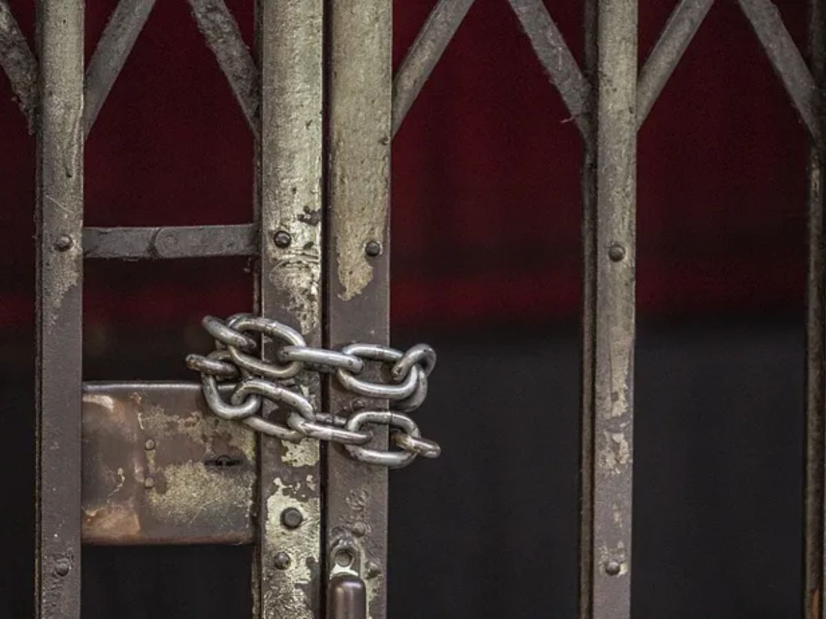 Escape Rooms: Locked in for Fun, or Locked in for Real? - Entermission ...